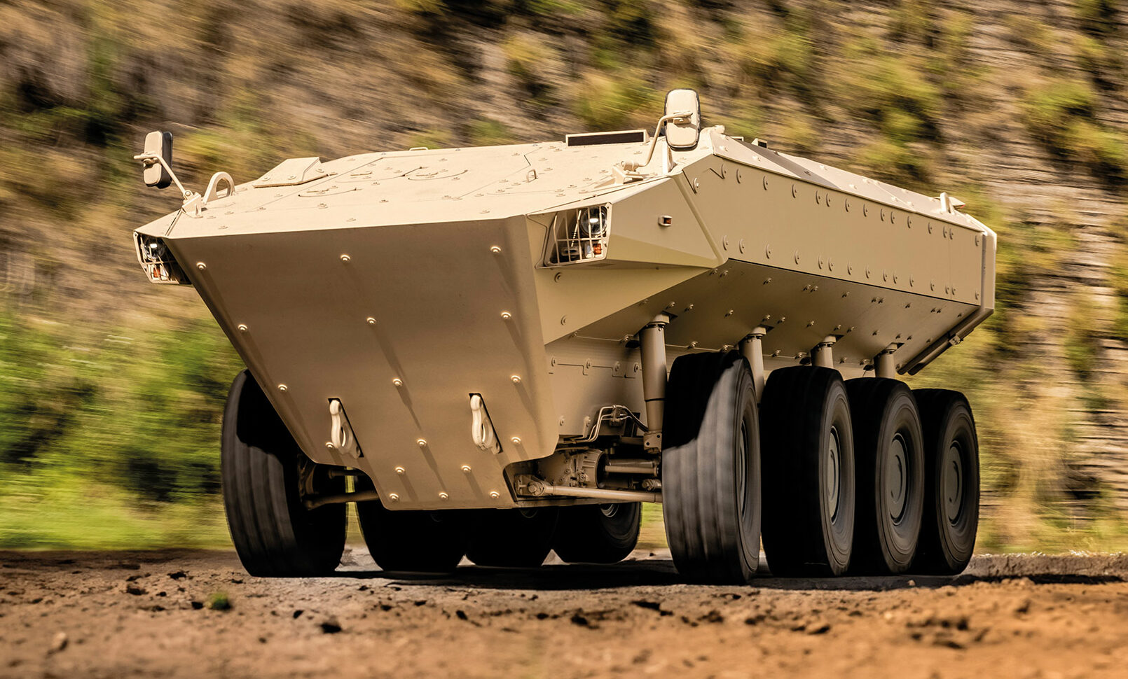 SUPERAV Land - IDV Iveco Defence Vehicles