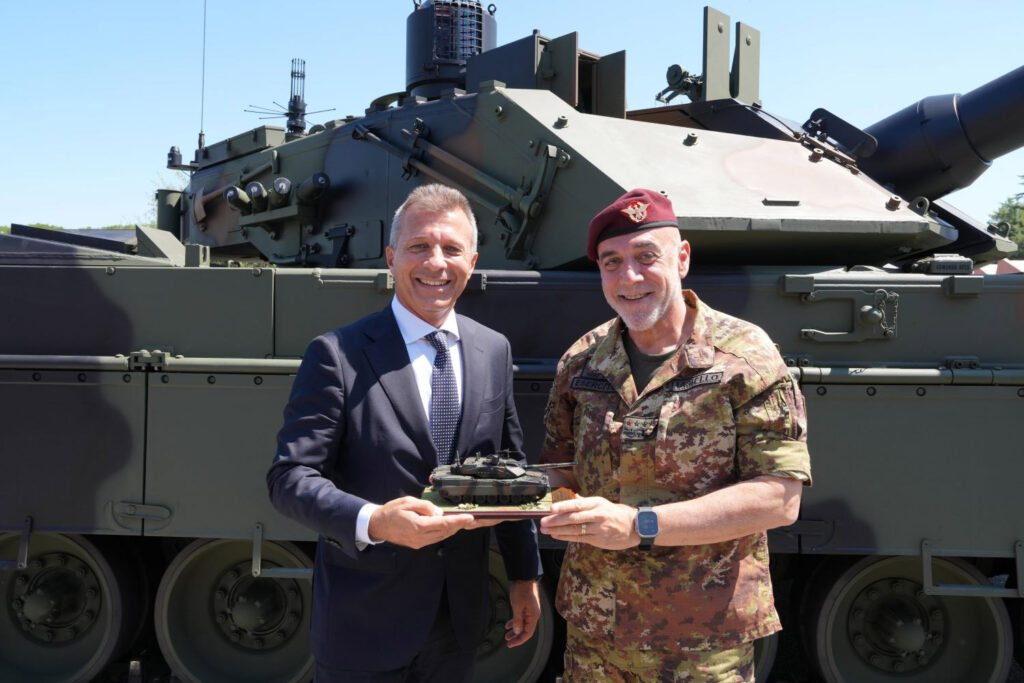 Italian Army receives the first upgraded Ariete C2 series tank - IDV ...